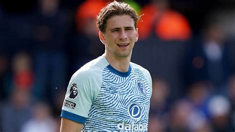 Найкращий український гравець 2024 року Леоненко зробив свій вибір це не Мудрик та не Довбик