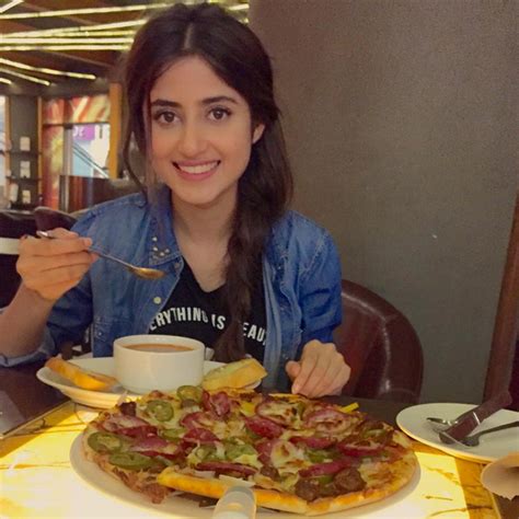 Sajal Ali Hot Pics Wiki Husband Age Bollywood Movie Porn Sex Picture