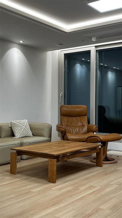 Fonb 목공방 포커스앤비 원목가구 • 핸드메이드 • 원목식탁 • 원목침대 포커스앤비의 원목침대는 플로팅부터 시작해 다양한 디자인으로 만나보실 수 있습니다