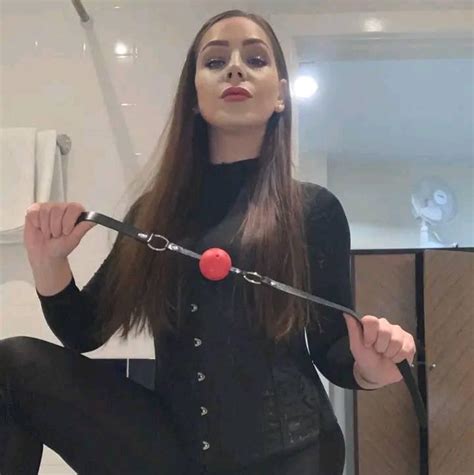 Mistress Annabelle Queendom