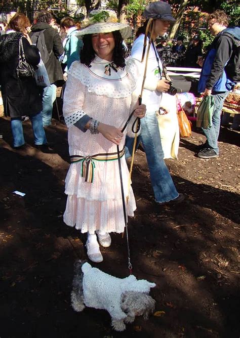 13 Last Minute Group Halloween Costume Ideas For Work Marq