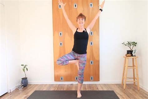 20 Minute Tree Pose Sequence For Beginners Vrksasana Yoga Class