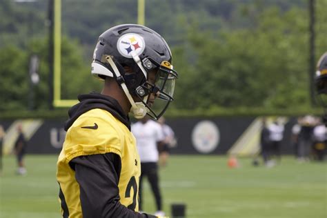 Pittsburgh Steelers 53 Man Roster Prediction New Rb Cb Emerge Before