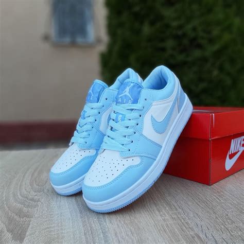 Купить Женские кроссовки Nike Air Jordan 1 Low Blue White низкие Найк ...