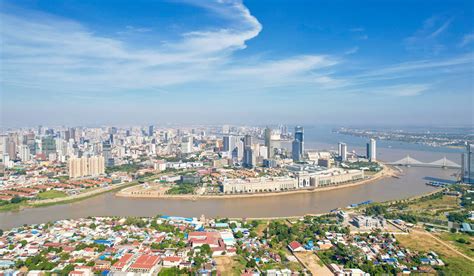 City ទីក្រុង