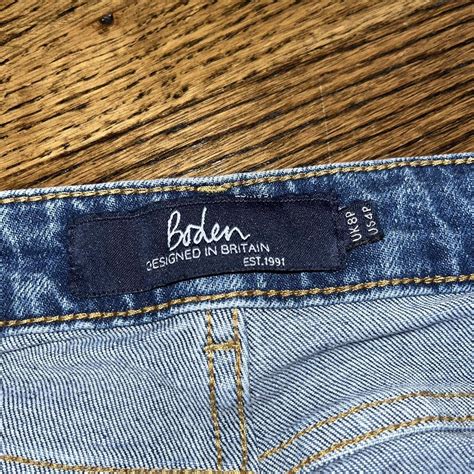 Boden Jeans With Cute Flower Embroidery Size Depop