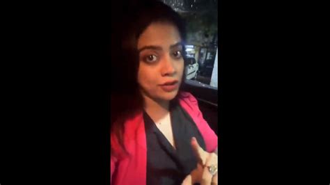 Video Bengali Actor Payel Mukherjee ‘heckled By Biker In Kolkata The Week