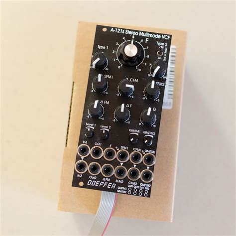 A 121s Stereo Multimode Filter Doepfer Audiofanzine