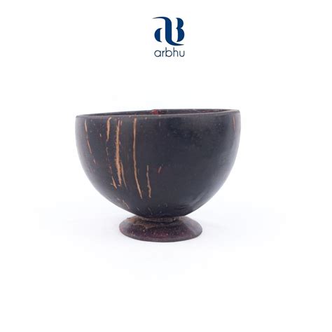 Eco Friendly Natural Biodegradable Coconut Shell Tea Cup With Handle At