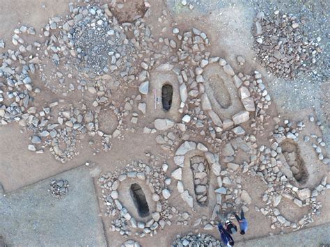 Монголын түүхийн тайлбар толь