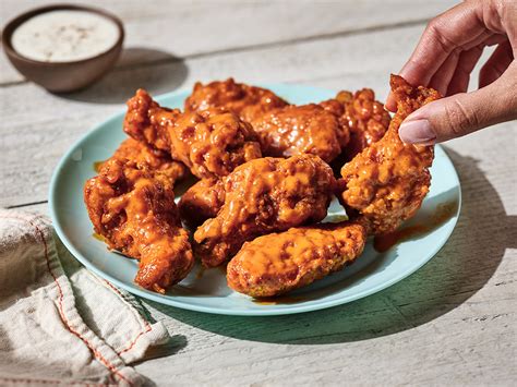 Chicken Wings And Sports Bar In Tampa Florida Hooters