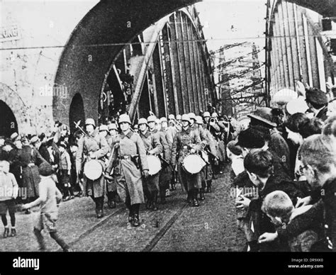Truppe Di Occupazione Tedesche Immagini E Fotografie Stock Ad Alta