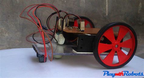 Simple Line Follower Robot