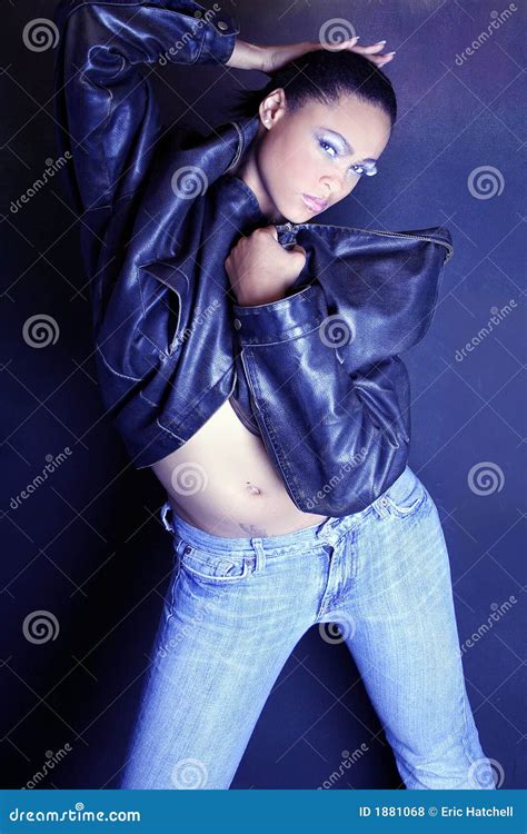 2 644 Adolescente Sexy Photos Libres De Droits Et Gratuites De Dreamstime