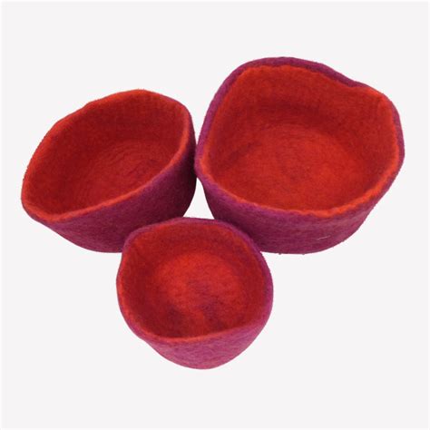 Red Nested Bowls 3 Pieces The Acorn Store