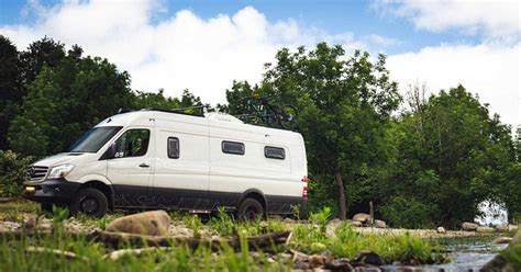 튜닝카 메르세데스 벤츠 스프린터로 라이더를 위한 밴 공개