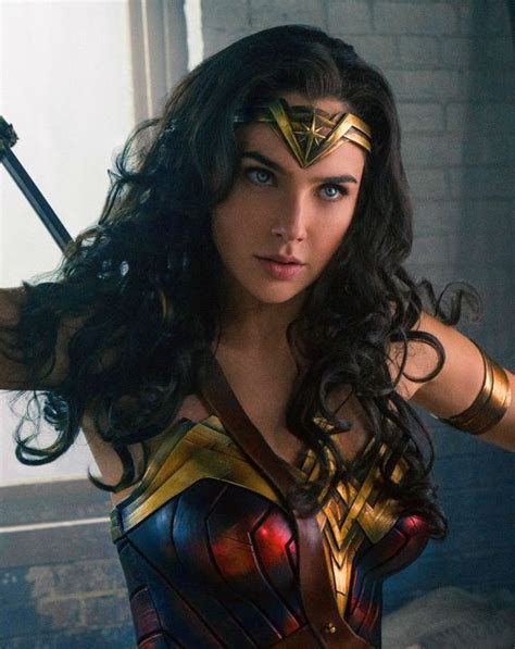 Gal Gadot With Blue Eyes Girl Mulher Maravilha Filme Gal Gadot