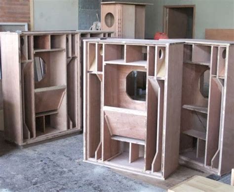 Best Images About Serious Music Hardware On Pinterest Horns Fields And Speaker Plans