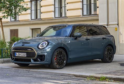 미니 클럽맨 언톨드 에디션 200대 한정 판매