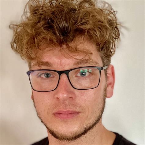 Dominic Kumm Lagerist Tremco Cpg Germany Gmbh Vormals Tremco