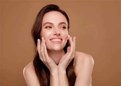Restore Elasticity And Hydration For Youthful Looking Skin The Minds