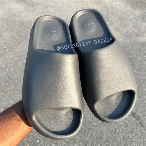 Adidas Yeezy Slide Granite Id4132 Release Info