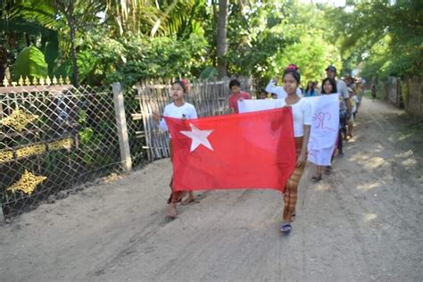 ယင်းမာပင်တွင် စစ်အာဏာရှင် တော်လှန်ရေး ချီတက် ဆန္ဒပြ Khit Thit Media