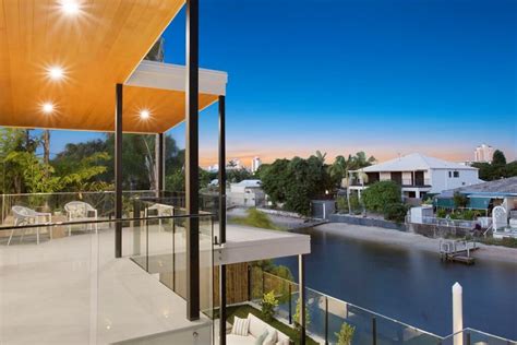 Key West Broadbeach Luxury Gold Coast Holiday Homes