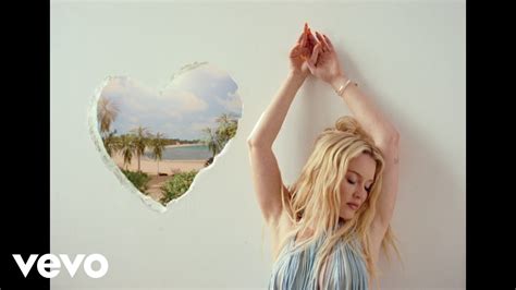 Zara Larsson Crush Official Music Video Youtube