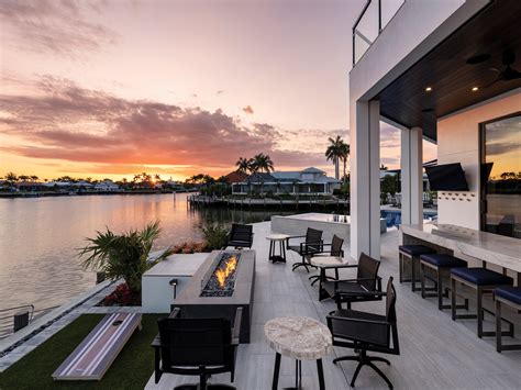 Castle Services Of Southwest Florida Inc Naples Fl