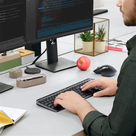 User Manual Logitech Mx Keys English Pages