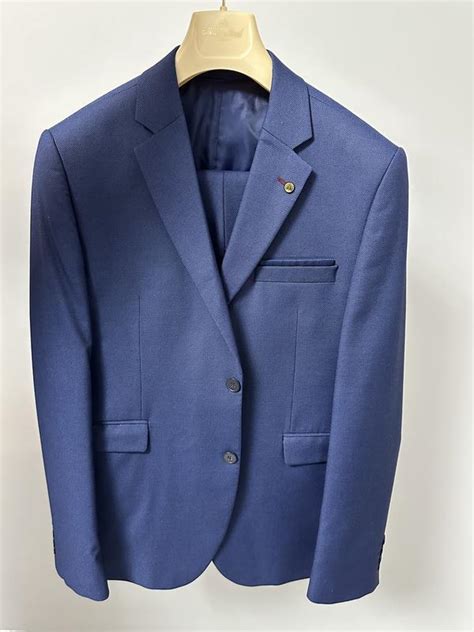 Класичний костюм трійка — ціна 1300 грн у каталозі Костюми Купити чоловічі речі за доступною