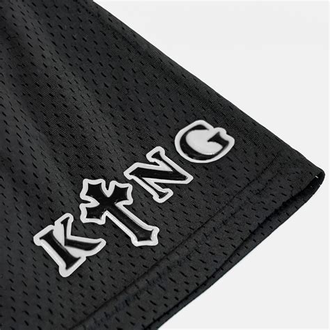 King Gothic Cross Patch Shorts 7 Sleefs