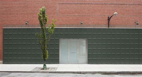 Luhring Augustine Chelsea Art In America Guide