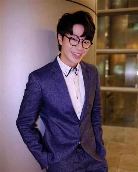 林正峰 香港 求真百科