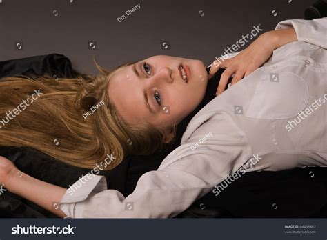 Crime Scene Strangled Girl Lying On库存照片64453807 Shutterstock