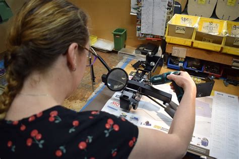 Assemblage Sowecare Sièges Mobiles And Fauteuilsroulants