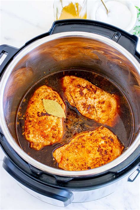 Instant Pot Pork Chops Xoxobella
