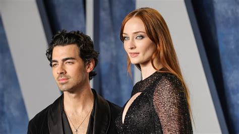 Trotz Scheidung Sophie Turner Unterstützt Ex Mann Joe Jonas