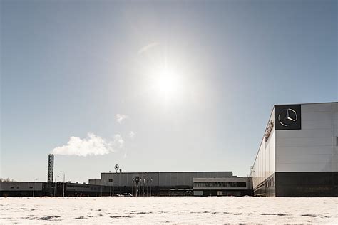 Mercedes-Benz Starts Production at the Moscovia Plant in Russia ...