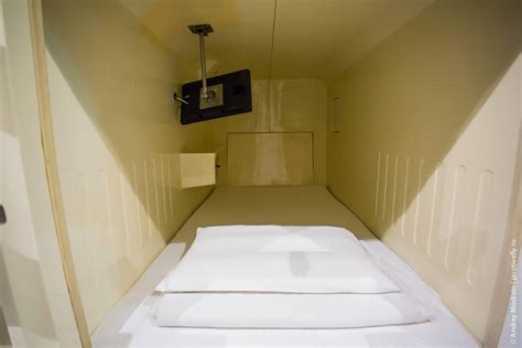 ¿cómo Es Pasar La Noche En Un Hotel Cápsula Japonés Pictolic