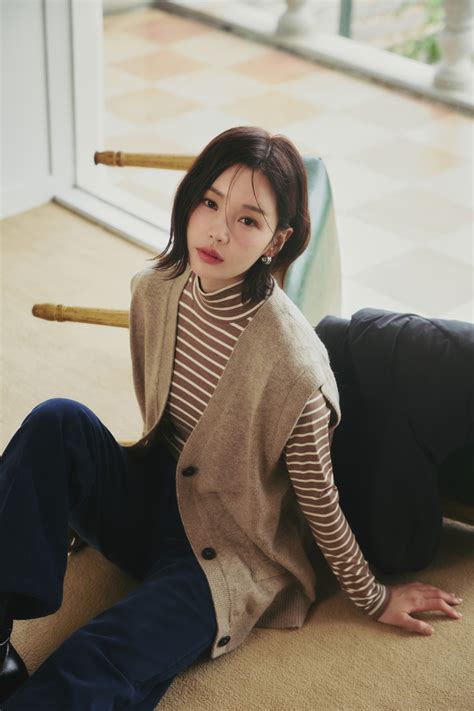 올리비아하슬러 Olivia Hassler 2024 Fw 매일매일이 새롭고 싶은 나에게 선물하세요 나를 사랑할 시간 올리비아하슬러💙 올리비아하슬러의 뮤즈 남규리