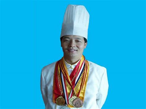 兰州牛肉拉面培训 梁顺俭 甘肃兴陇兰州牛肉拉面职业培训学校