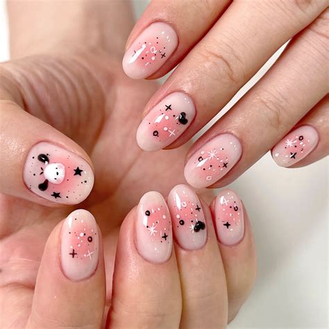 리유르네일 굽은다리네일 명일동네일 길동네일 강동네일 귀욤뽀쟈기를 이제야 올리다니 파츠 아니고 수제라 양쪽 포챠코 크기그 조금 다를 수 있어요 𝘓𝘪𝘜𝘙 𝘕𝘈𝘐𝘓