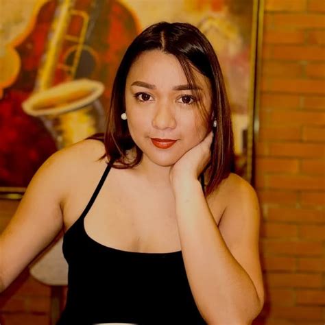 Gracel Rosalyn Gracelrosalyn • Threads Say More