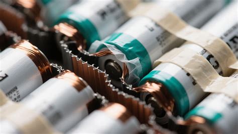 What Causes Internal Short Circuits In Lithium Batteries