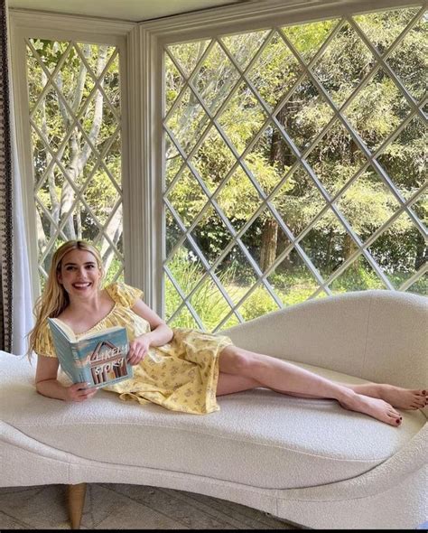 Emma Roberts R Celeb Barefoot