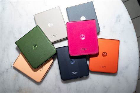 Motorola Razr And Razr Specs Features Price Release Date Nettrix Innovation Limited