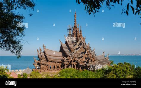 The Sanctuary Of Truth Wooden Temple In Pattaya Thailand Sculpture Of