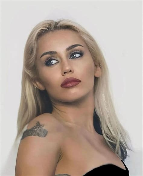 Miley Cyrus 🔥 In 2024 Miley Cyrus Photoshoot Miley Cyrus Pictures